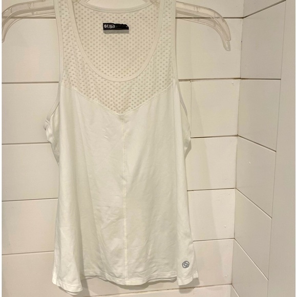 Lija | Tops | Lija Core Force Tank In White Euc Size Small Tennis Golf ...